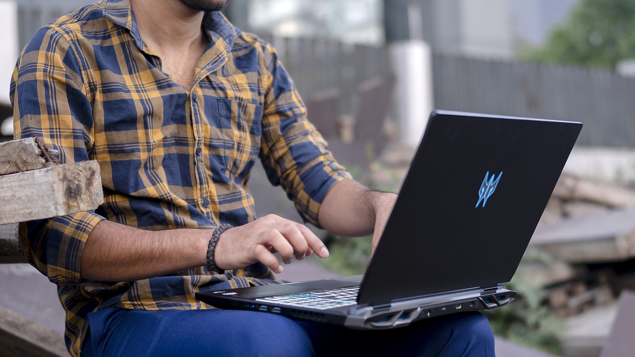 PC gamer : pourquoi synchroniser la puissance de la carte graphique à ...